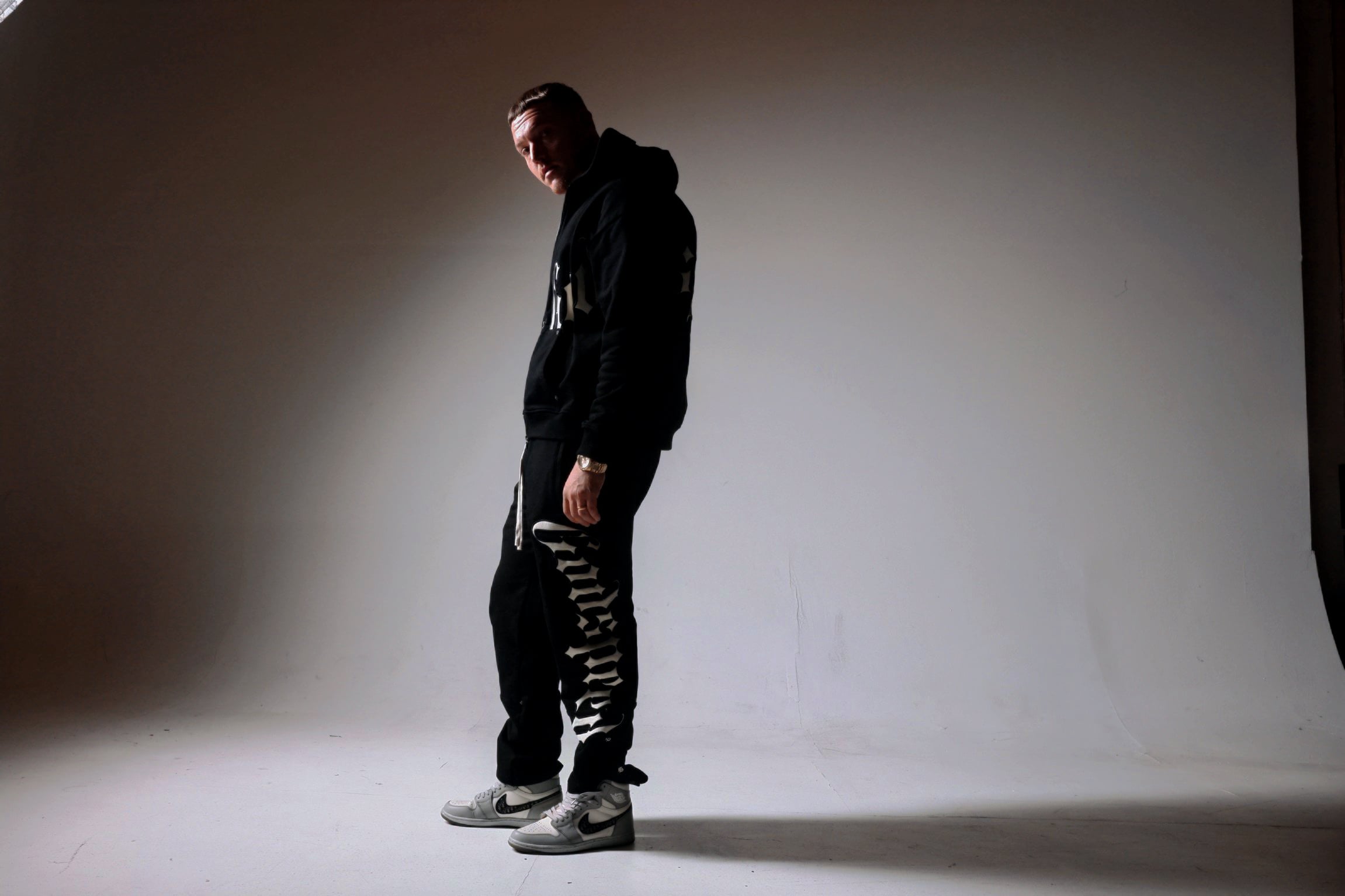 Toxic Rob Ignites the Scene with Genre-Bending EP ‘TOXIC SUMMER ...